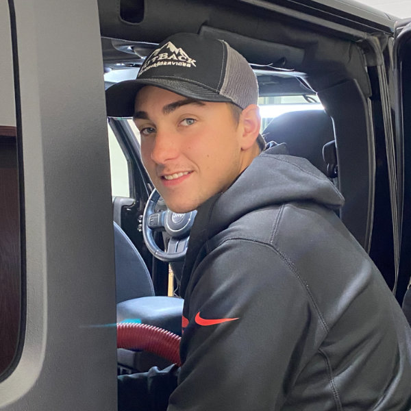 About Us – Professional Touch Detail Center